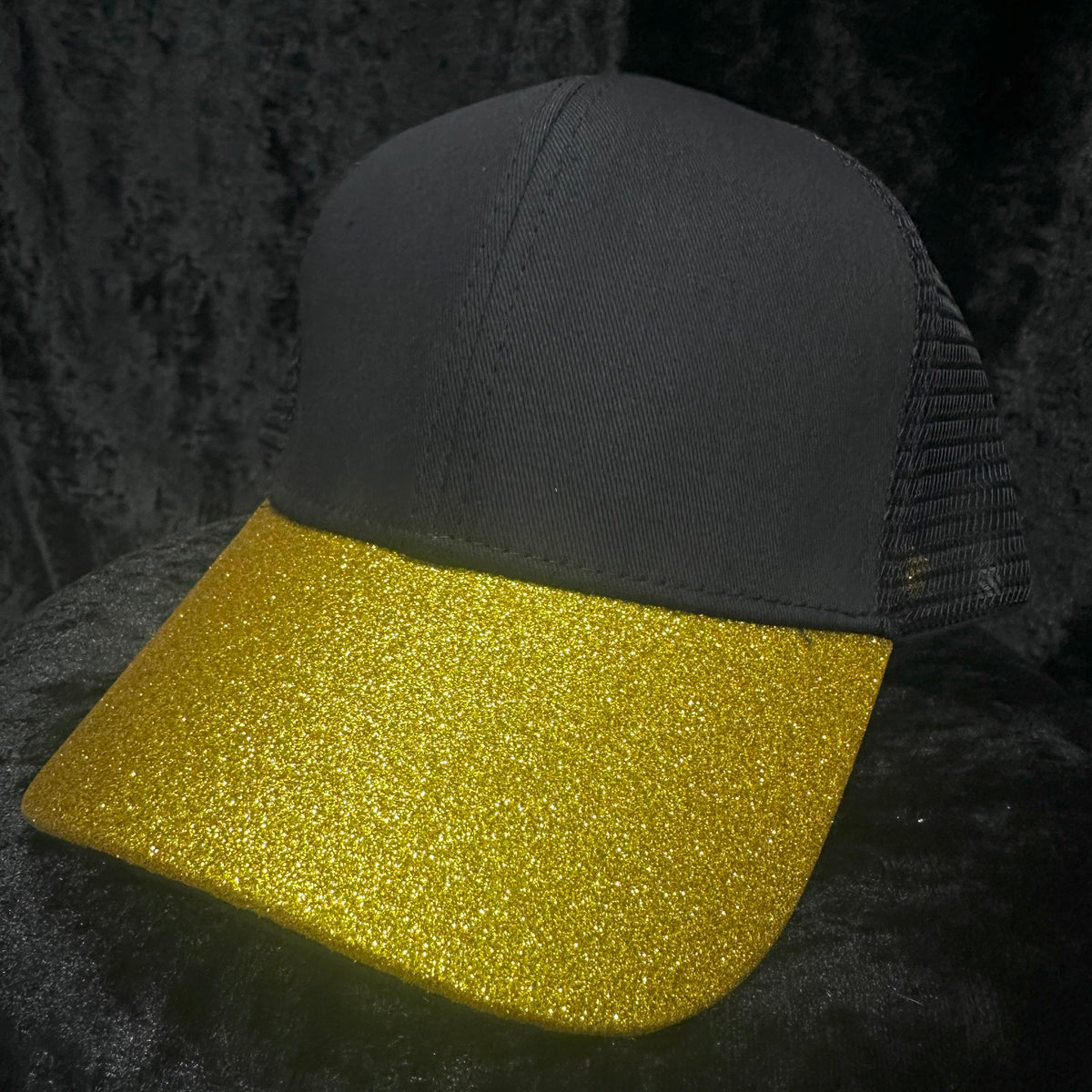 GLITTER CAPS - PONY TAIL - BLACK/GOLD – Embroidery Art